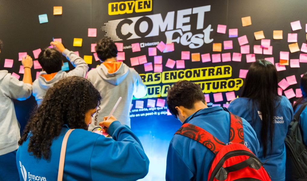 Comet Fest 2025 inspira a 20,000 jóvenes peruanos a construir su futuro ...